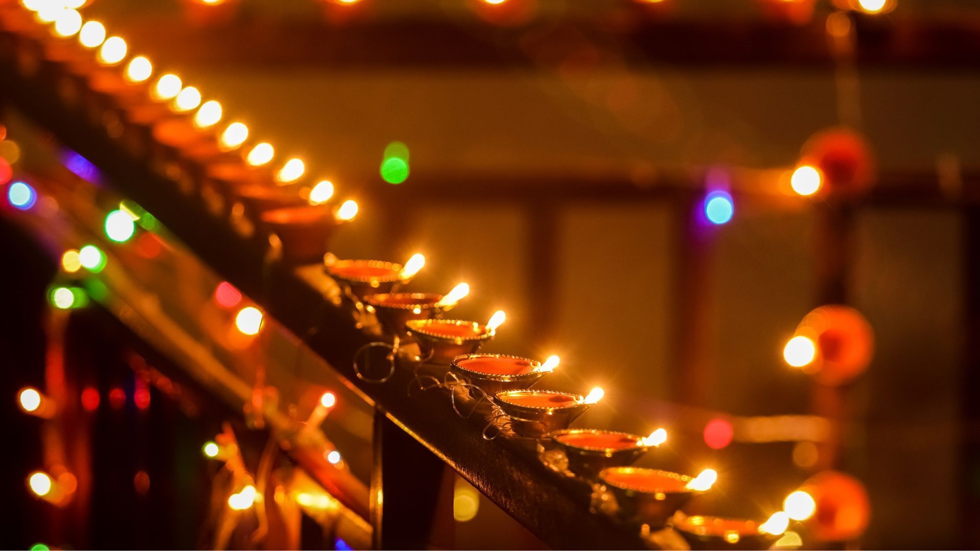 From India To The World: 8 Beautiful Diwali Celebrations Outside India