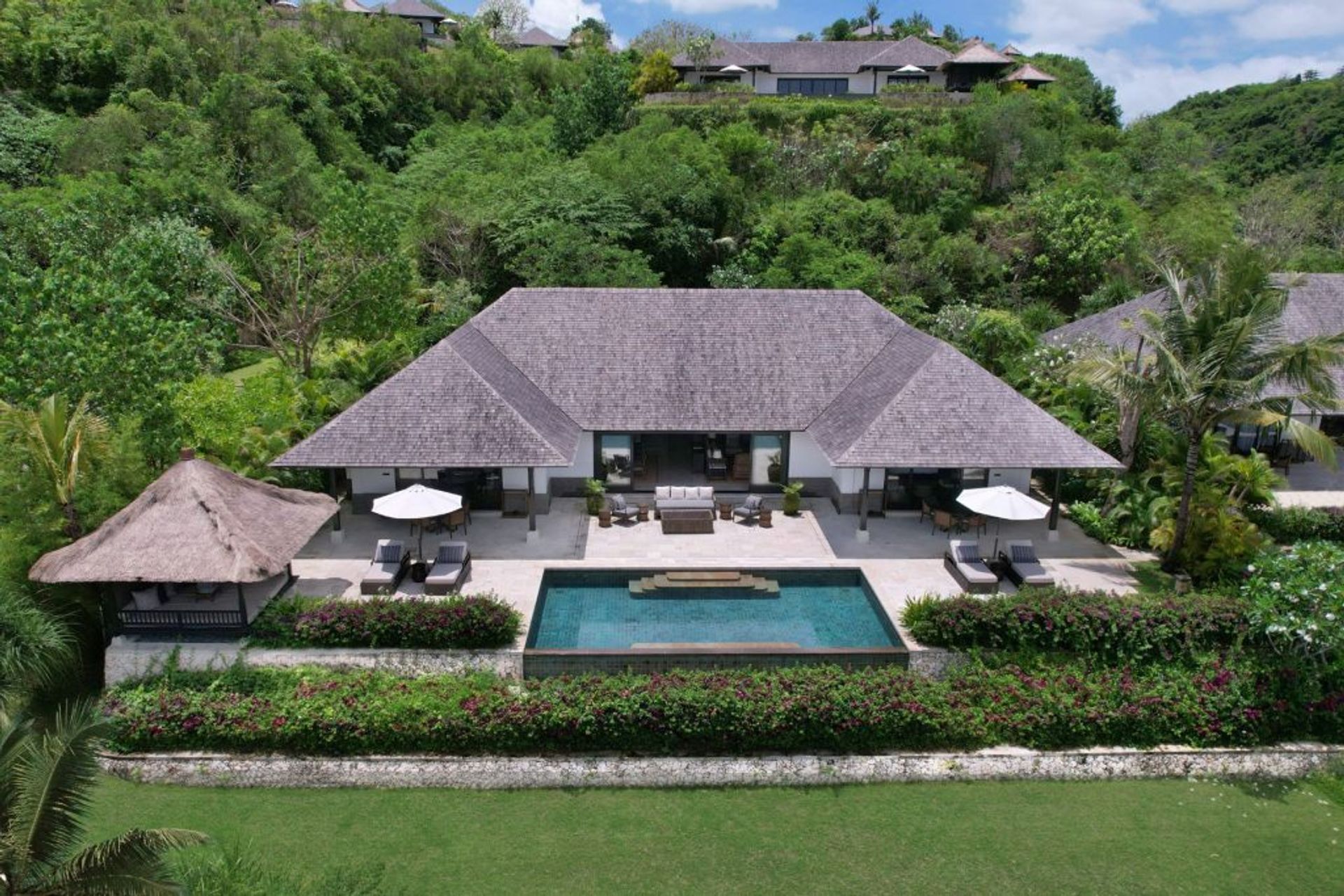 Raffles Bali's Expansive and Indulgent Two-Bedroom Villa