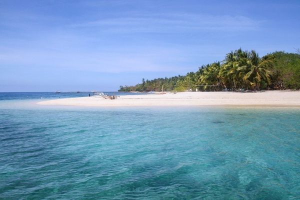 Discover the Unexplored Philippines’ Tropical Island Paradise of MIMAROPA