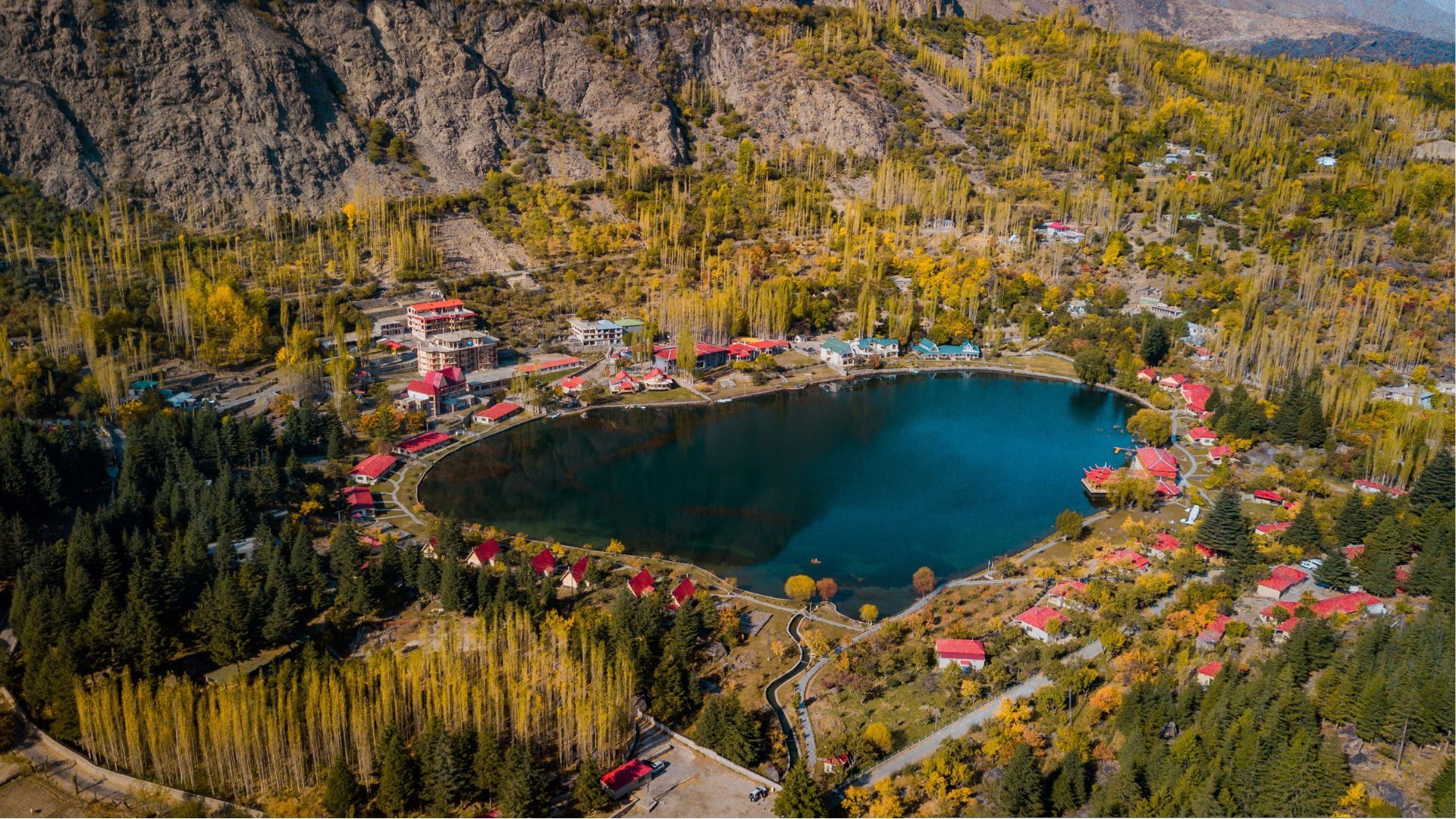 10 Most Beautiful Places To Visit In Pakistan [With Photos] - 2024