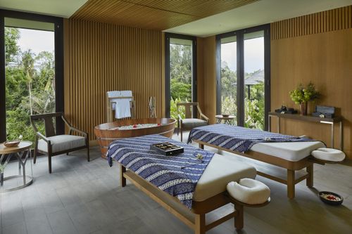 The Best Quiet Luxury Winter Trips To Take