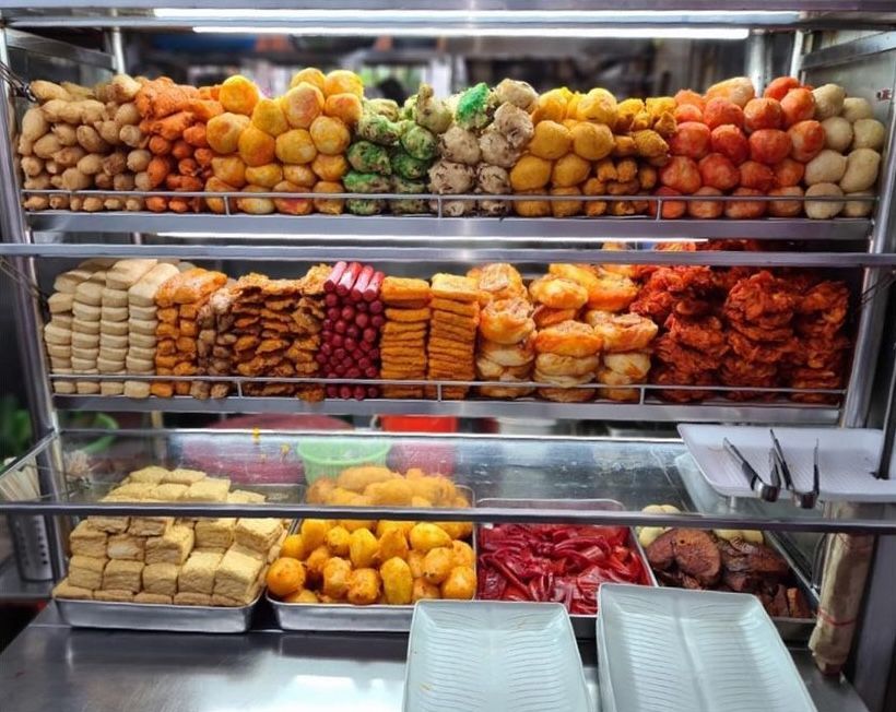 12 Best Stalls To Eat At Adam Road Food Centre, Singapore