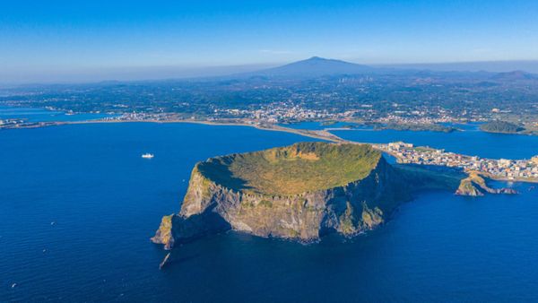 Islands in South Korea: Your Guide To The Stunning Seascape Wonders