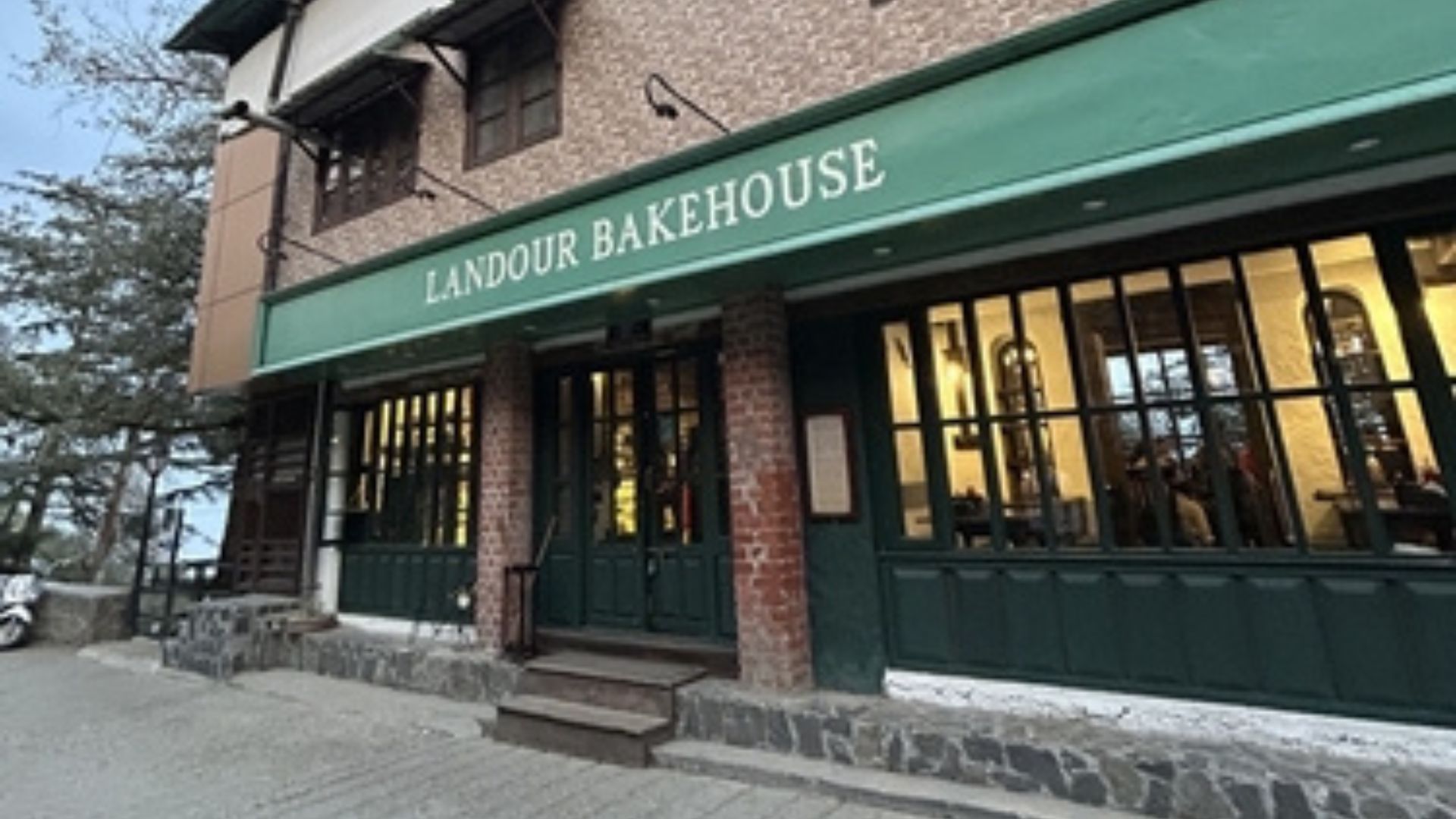 Best Bakeries In India: Your Guide To Bite-Sized Adventures