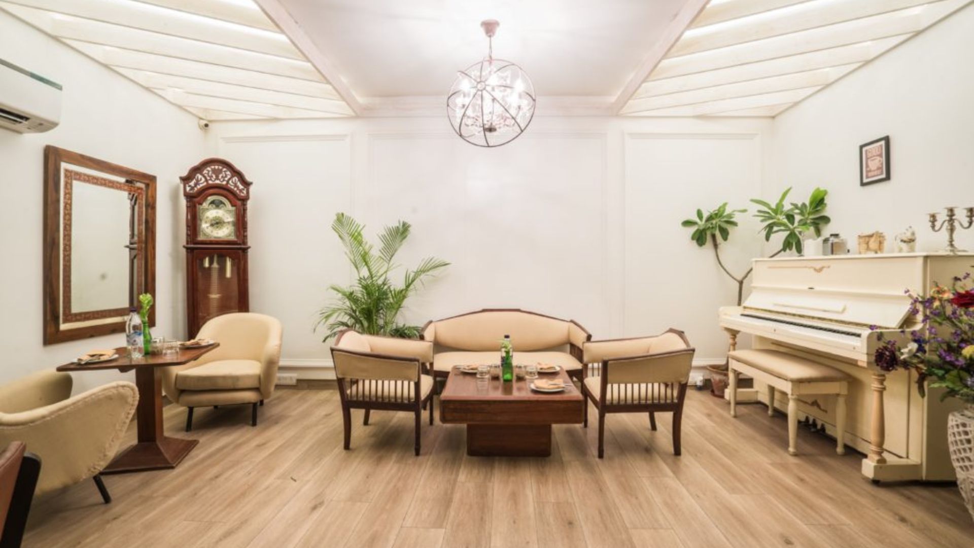 Best Bakeries In India: Your Guide To Bite-Sized Adventures