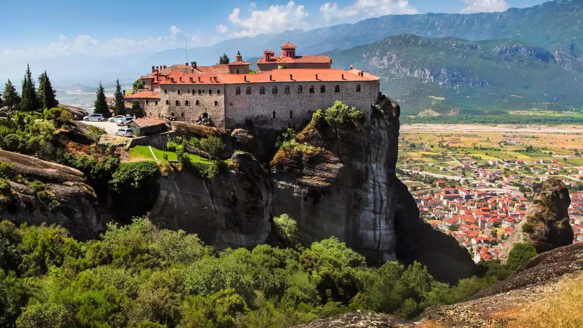 15 Best Towns And Cities To Visit In Greece