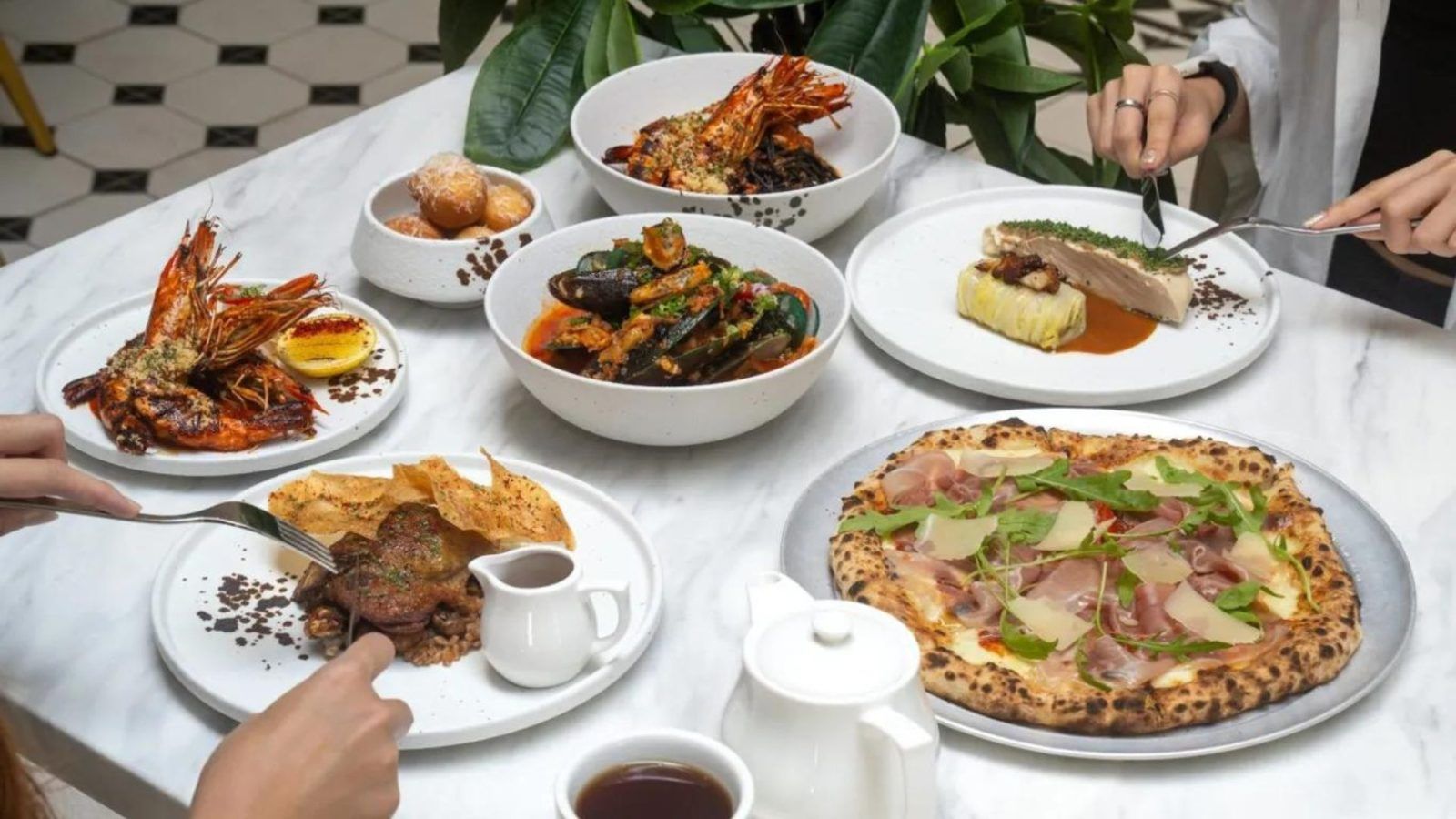 Dining | Travel and Leisure Asia | Global