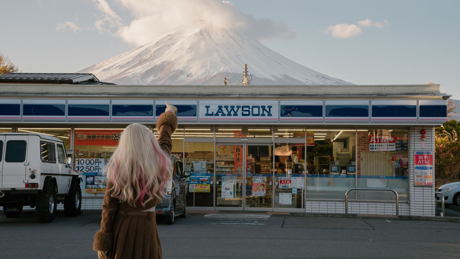 Japan Is Blocking The View Of Mt Fuji From Tourists