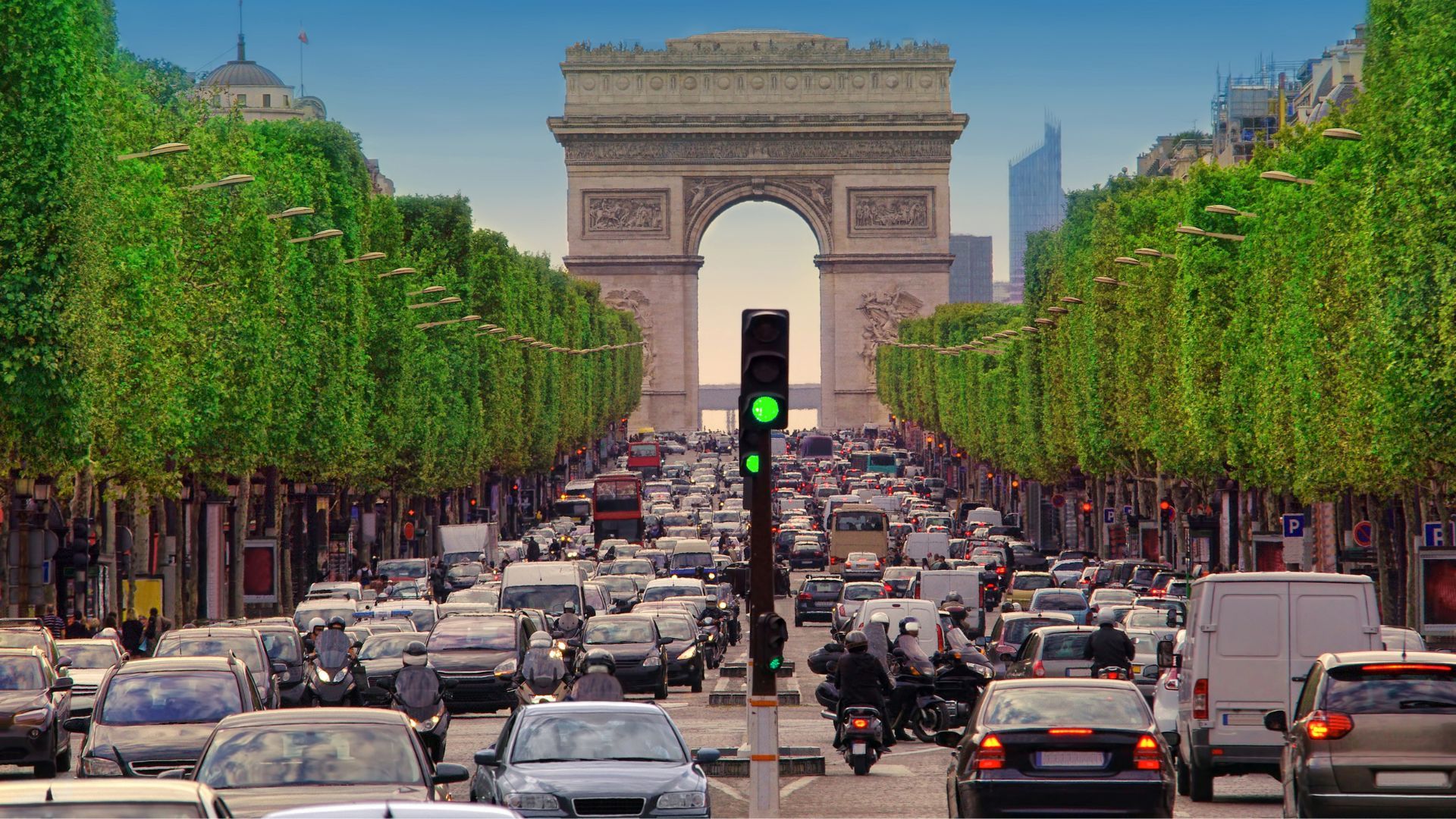 Car Rentals In Paris: Find The Right Car Rental Services For Your Paris ...
