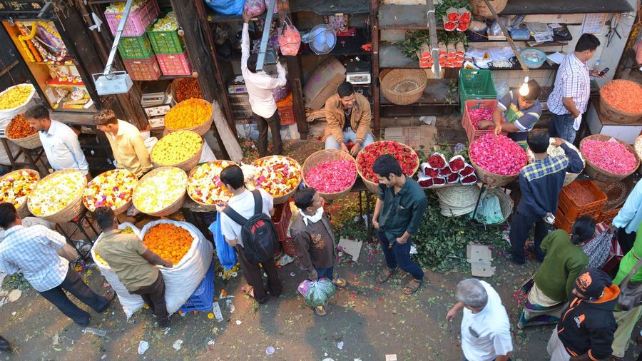 7 Best Flea Markets In Mumbai: Street Markets For Shopping in Mumbai 2024