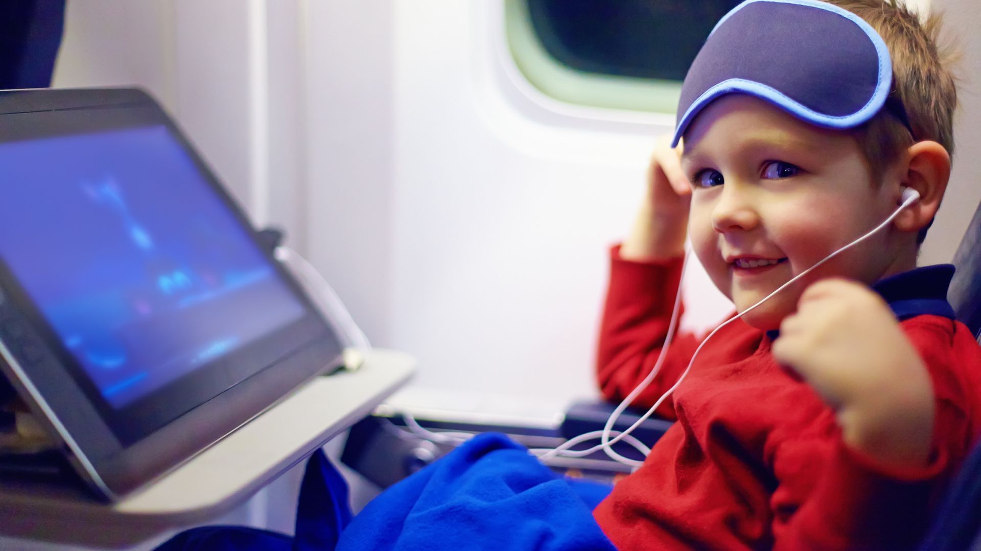 Long Haul Flight: Creative Tips By Cabin Crew To Make It Comfortable