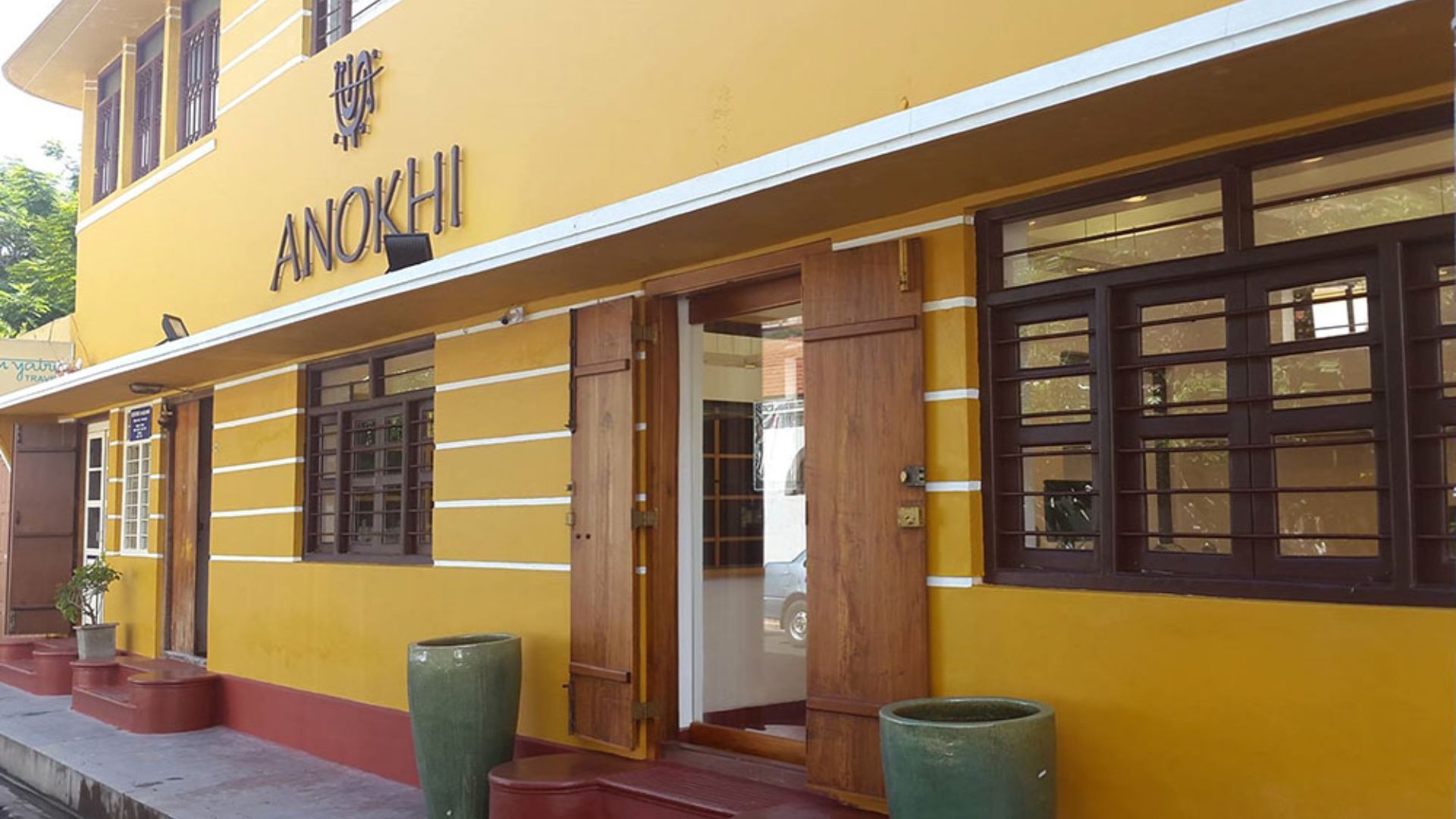 Shopping In Pondicherry: Where To Go, What To Buy, Souvenir Ideas, Etc