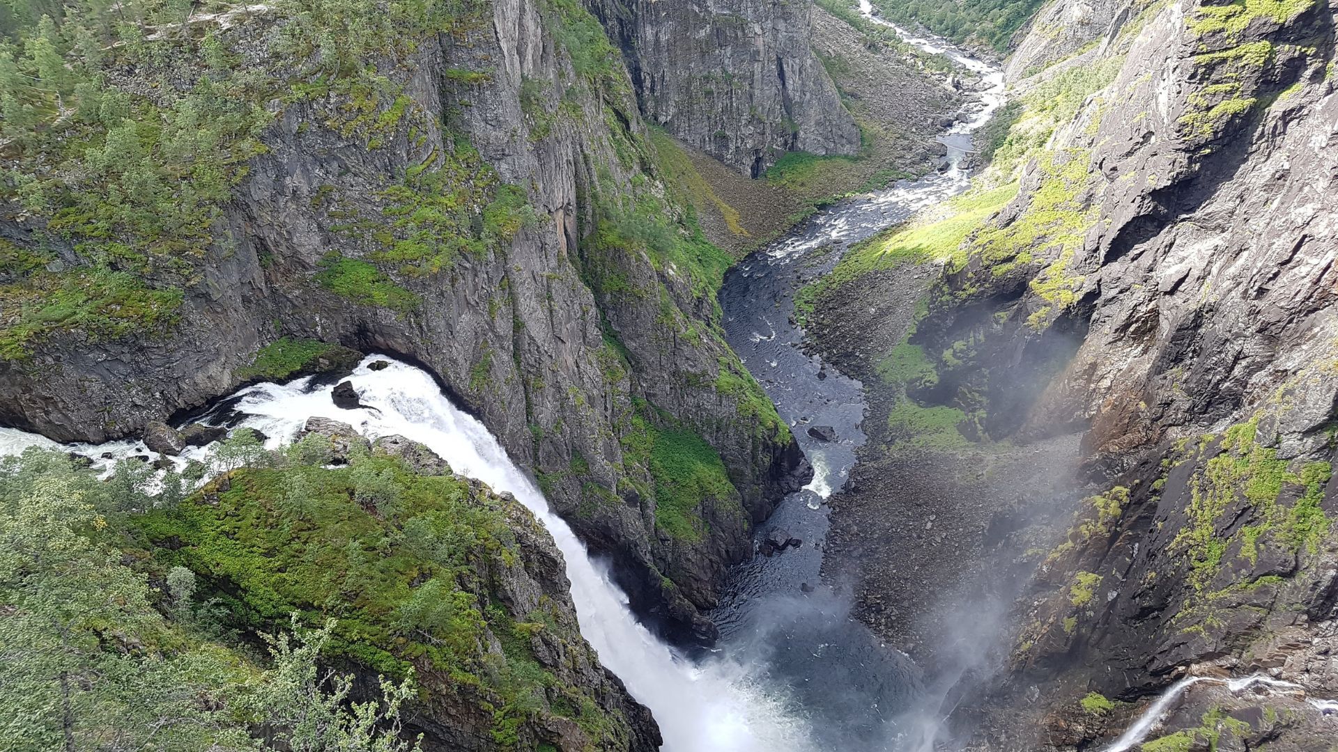 Best Time To Visit Norway For Viking History, Midnight Sun And More