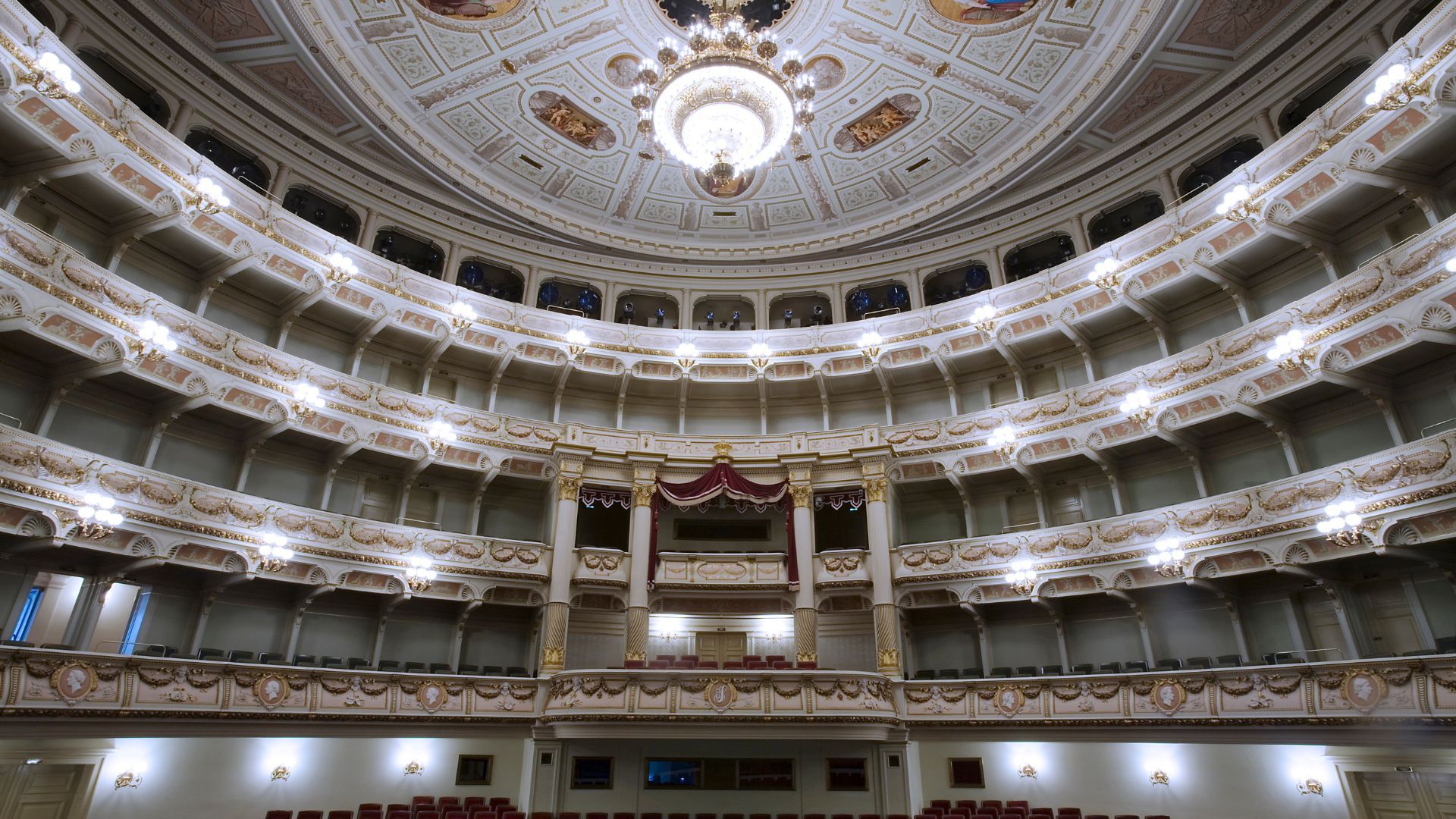 Palace, Cathedral & Castles: Tourist Places & Attractions In Dresden ...