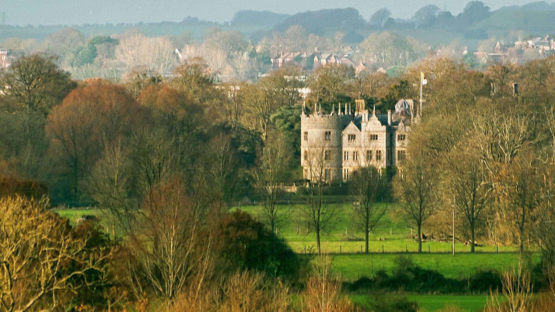 Princess Diaries Filming Locations: From The US And UK To Genovia
