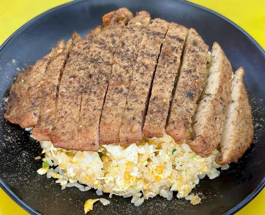 Places Serving The Best Din Tai Fung-Inspired Fried Rice In Singapore