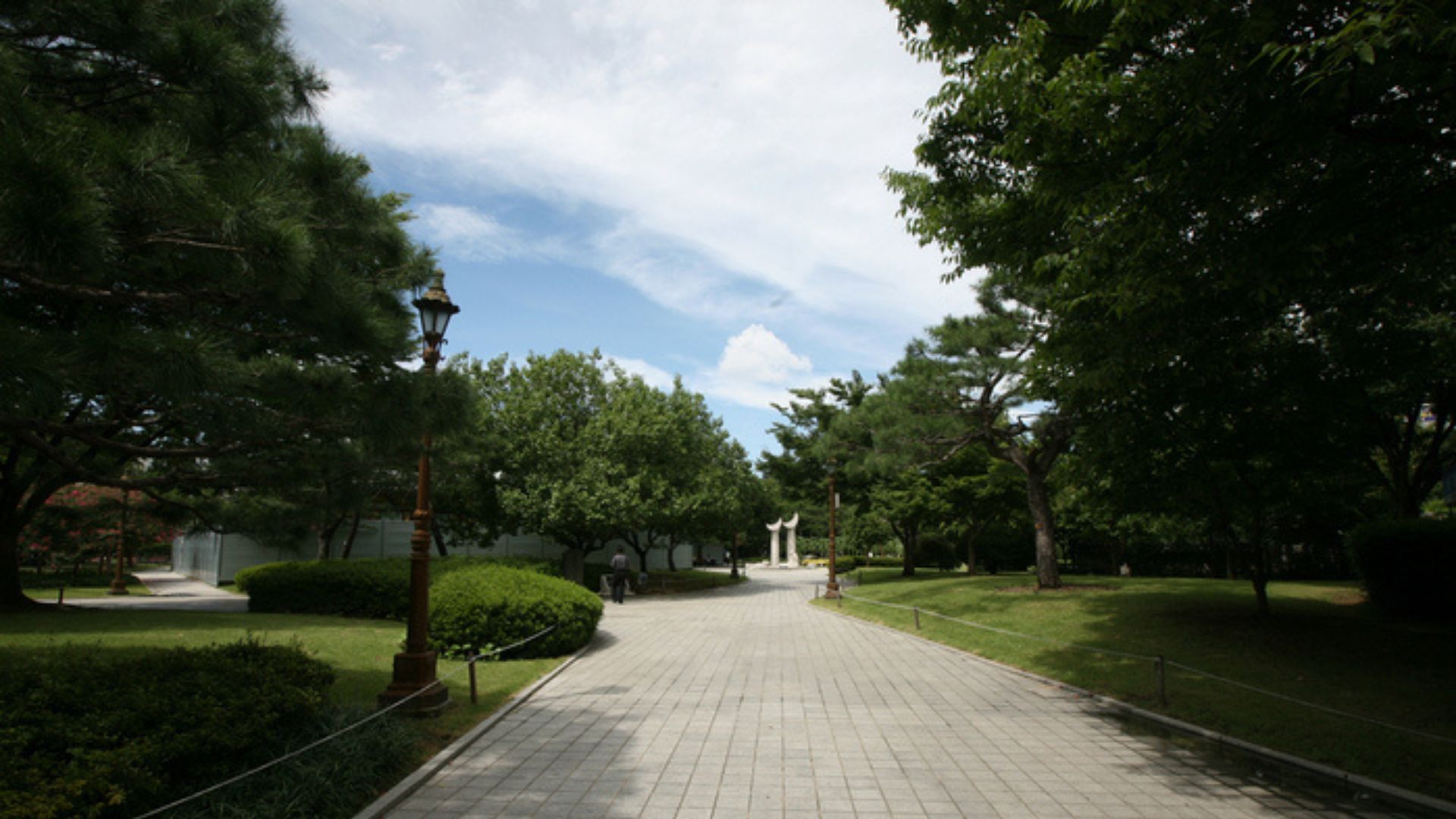 Explore The Filming Locations Of 'When The Phone Rings' In Seoul