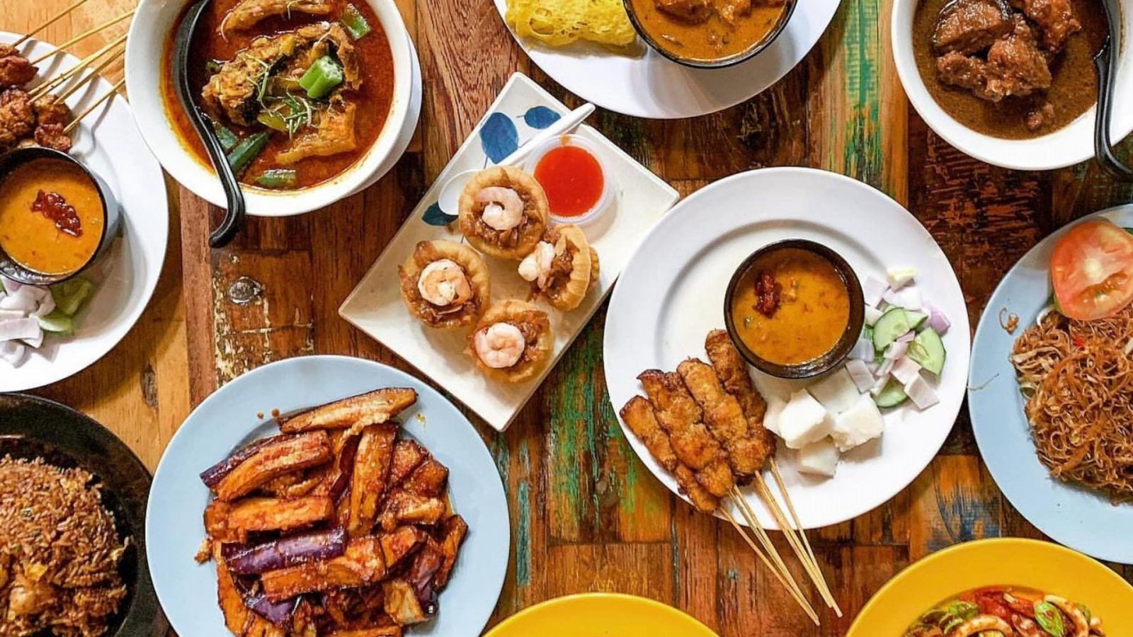 Check Out The Best Places To Eat At The Row KL