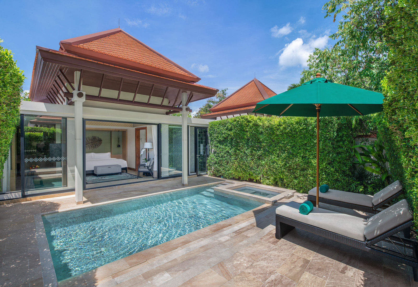 Celebrate the Holiday Season in Style at Banyan Tree Phuket