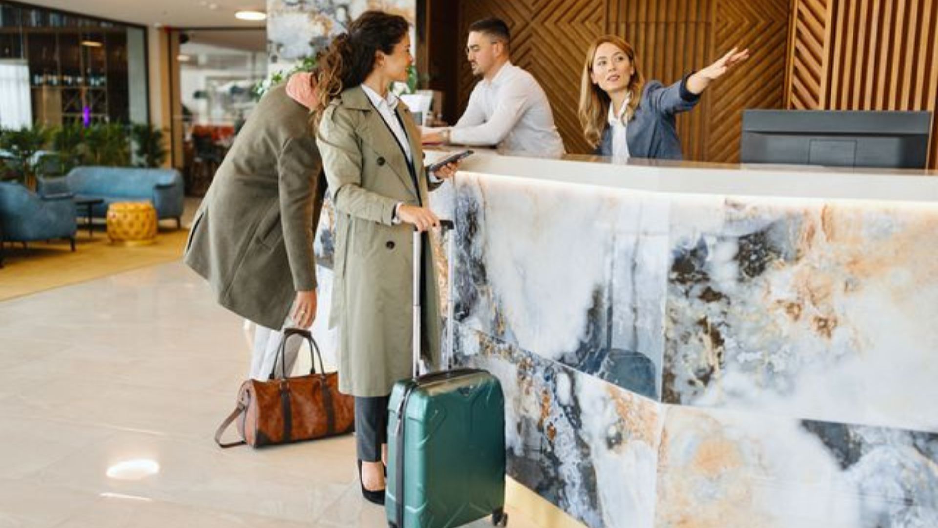 We Asked Top Travel Advisors How To Get An Upgrade