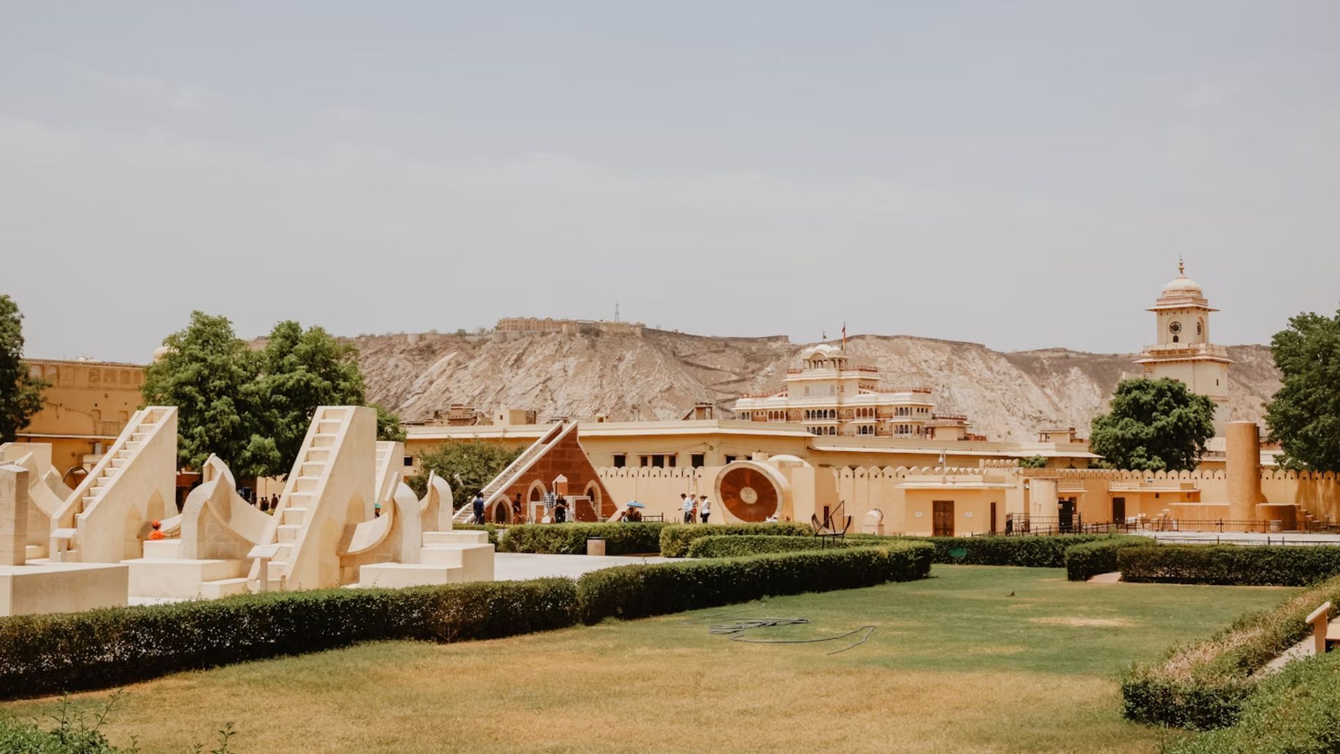 Top Places To Visit In Jaipur: Dive Into The Splendour Of Royal Grandeur