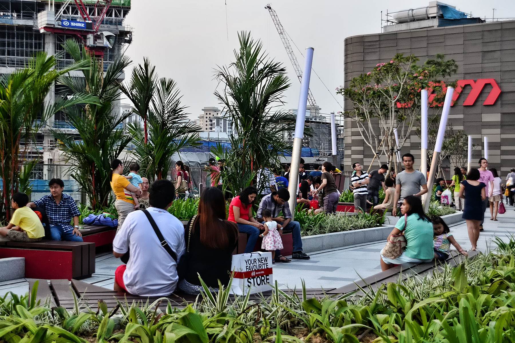 Jurong East: Exploring Singapore’s Tropical Paradise And Shopping Haven