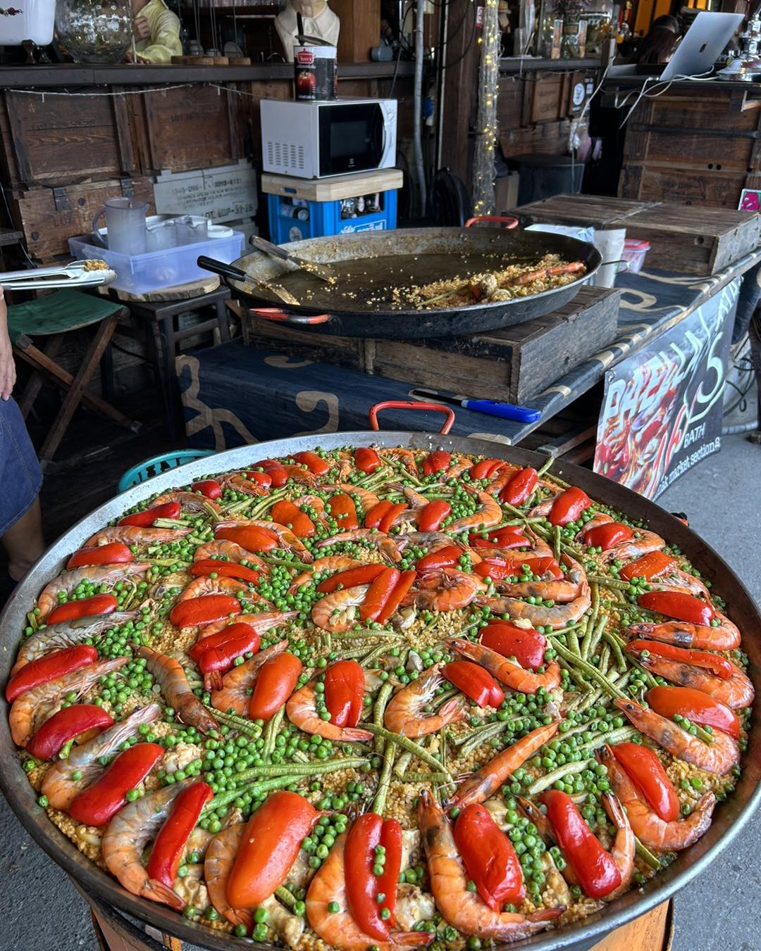 Chatuchak Weekend Market: What To Eat, Things To Buy, More