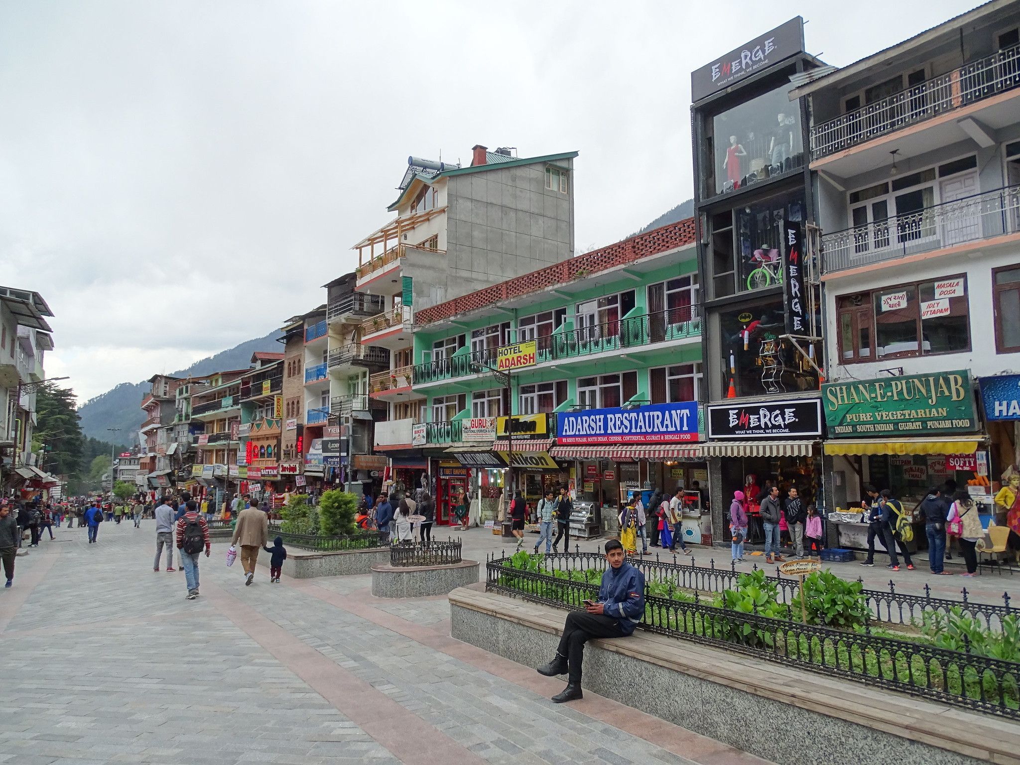 Manali Tourist Places: Scenic Mountain Views, Attractions And Activities