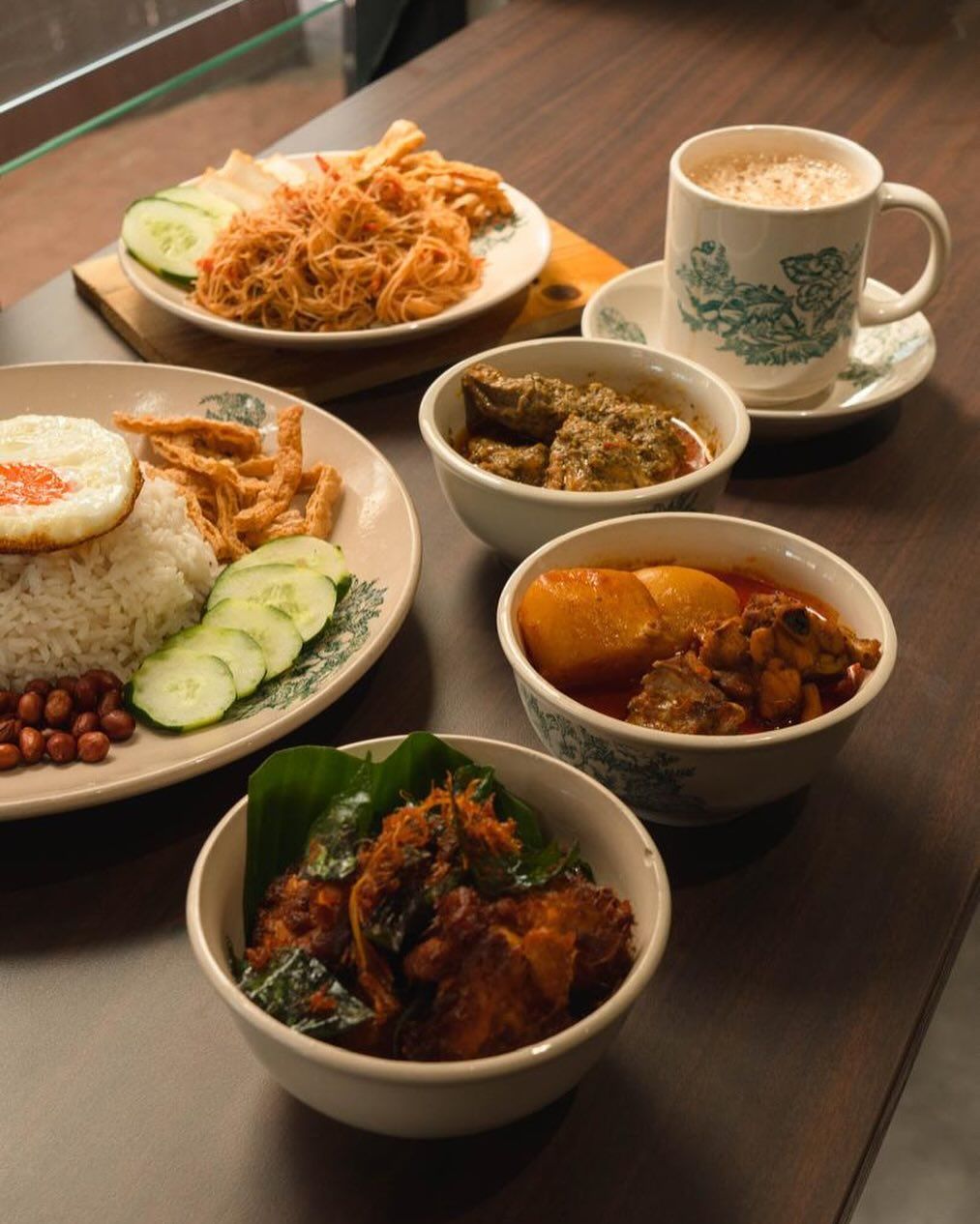 15 Best Cafes And Restaurants For Food In Ara Damansara, PJ
