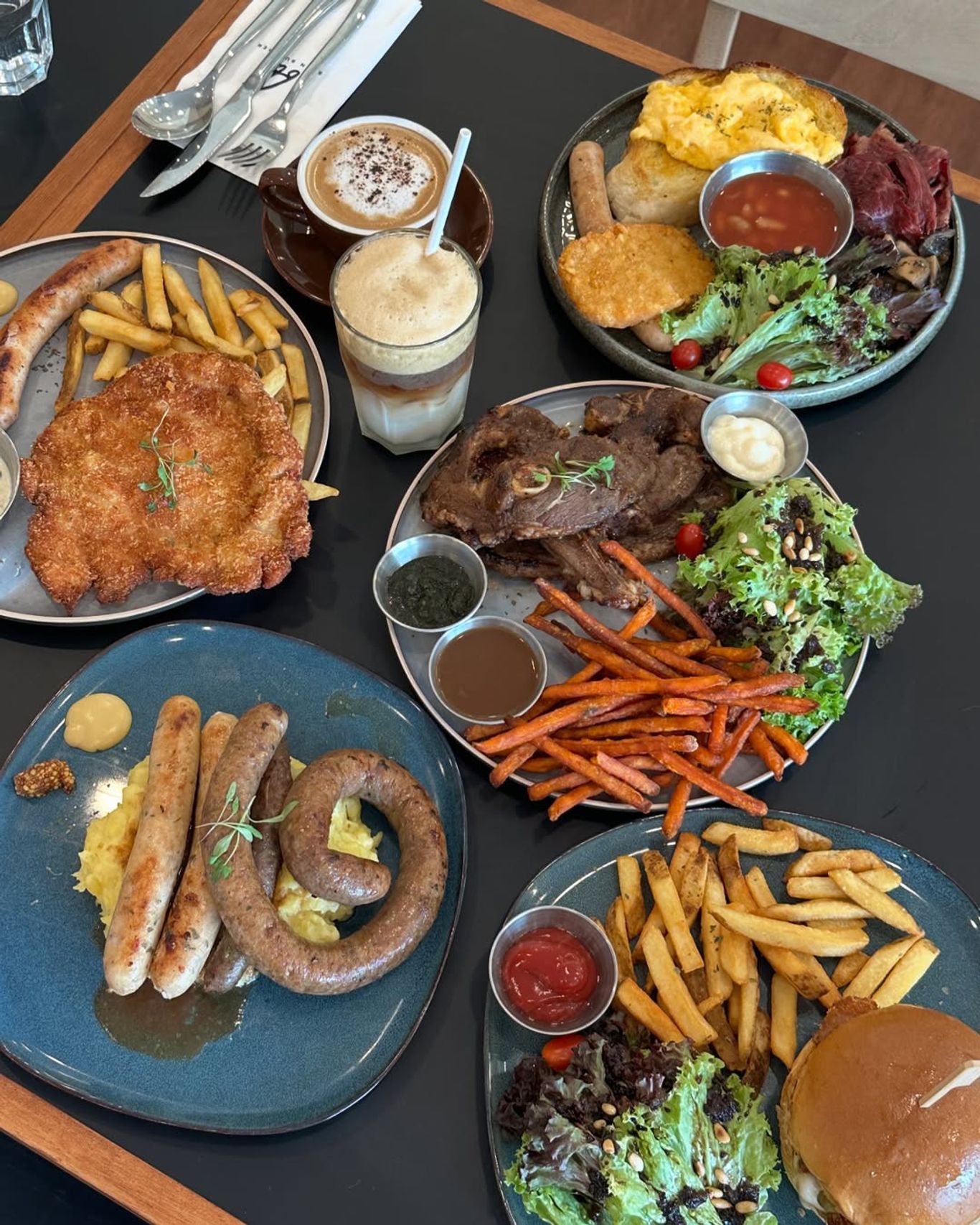 15 Best Cafes And Restaurants For Food In Ara Damansara, PJ