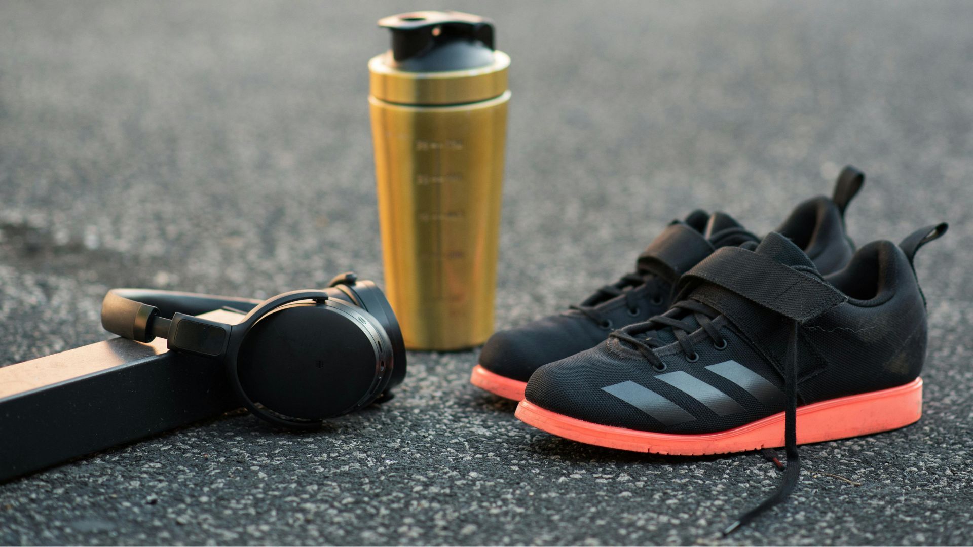 Shop The Best Gym Shoes For Power Workouts (Men & Women)