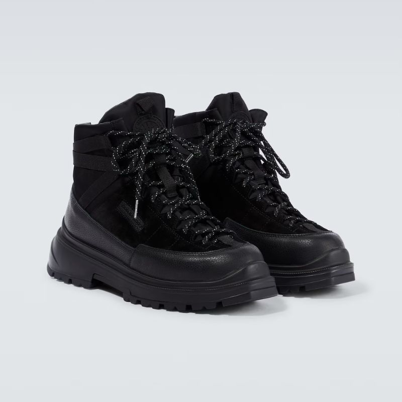 Best Hiking Shoes: Buy From Our Top Picks To Step Up Your Adventure