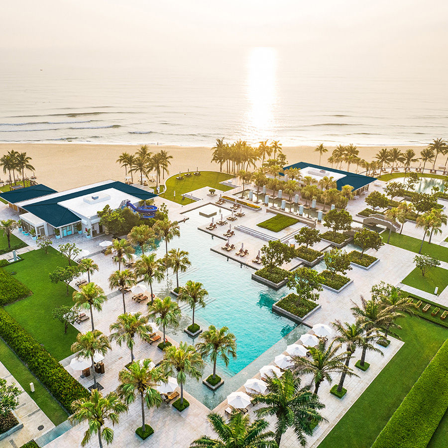 Family Travel Trips, Destinations & Luxury Holiday Planning - Travel ...