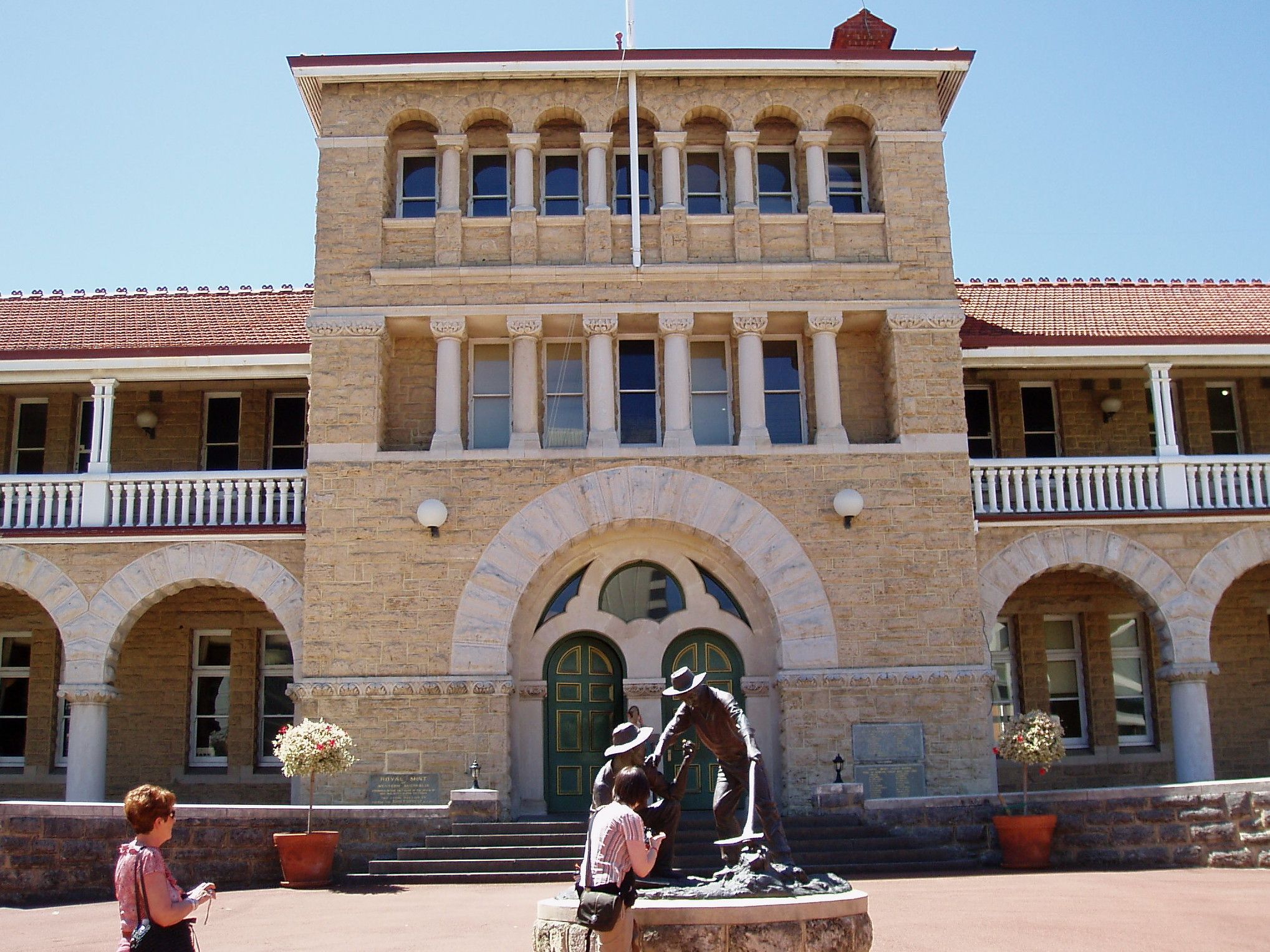 Places To Visit In Perth: Uncover The Best From Shoreline To Skyline