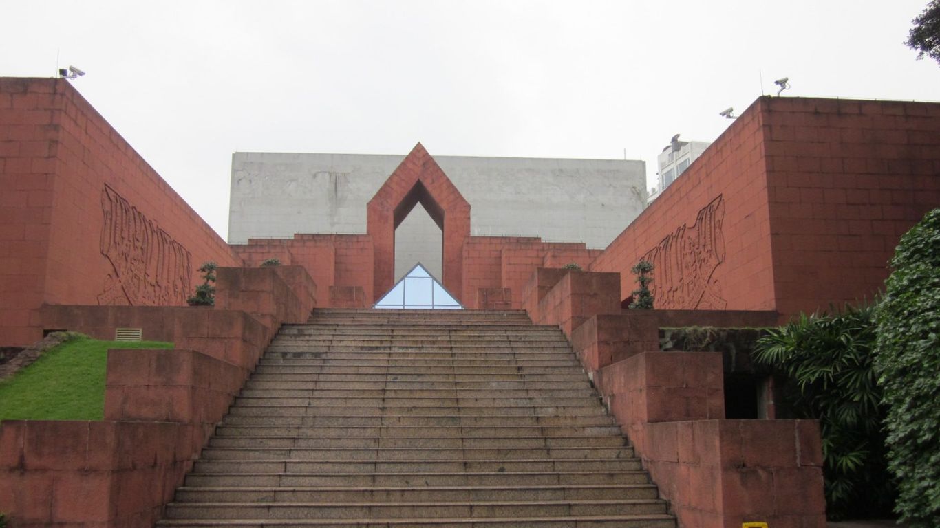 Guangzhou Uncovered: Where The Pearl River Meets Cantonese Heritage