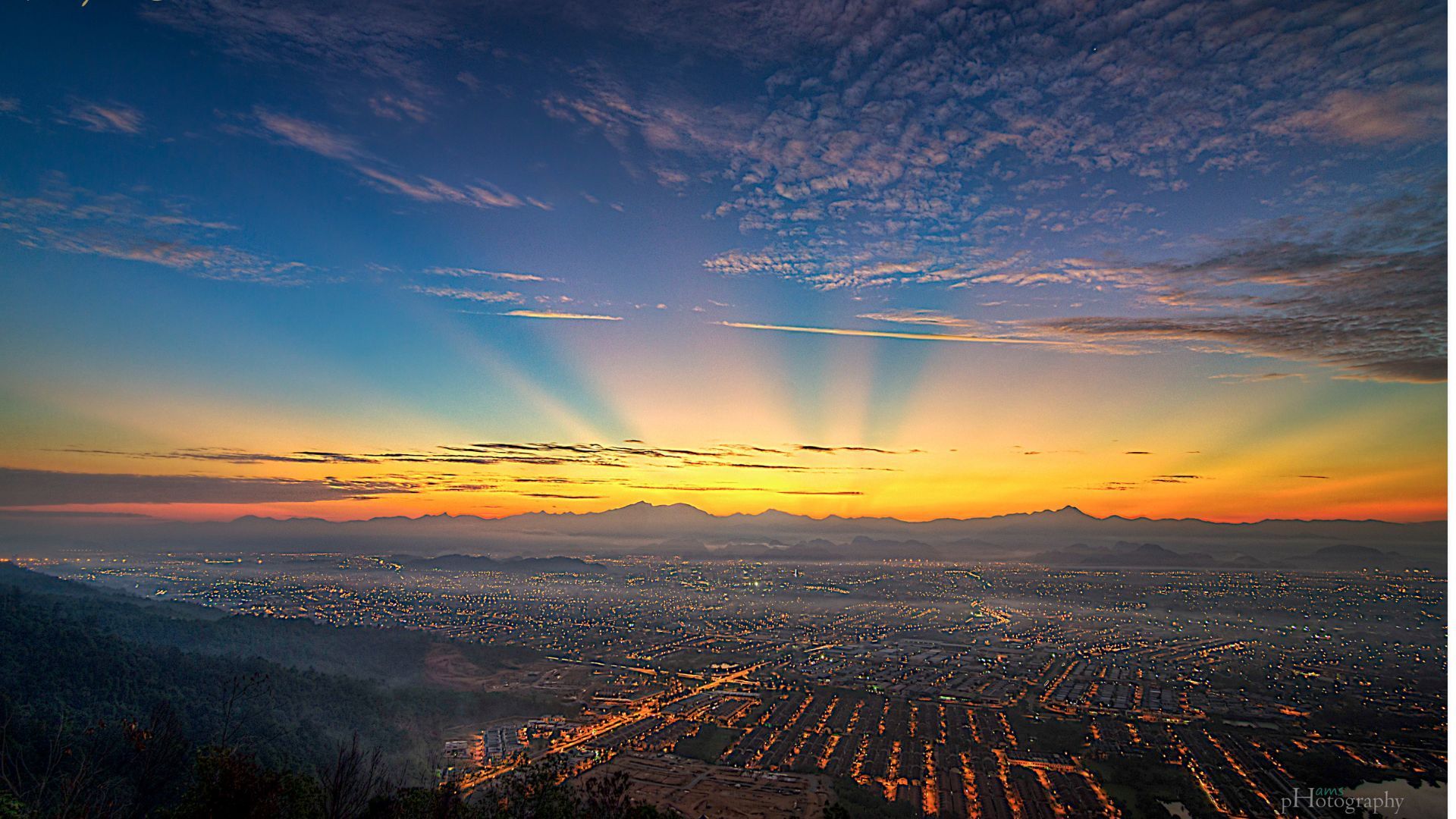 Free Things To Do In Ipoh: From Trekking To Souvenir Hunting And More