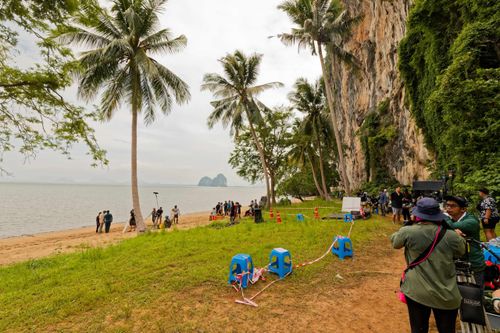 Producer Chris Lowenstein Takes Us Behind the Scenes of 'Alien: Earth'