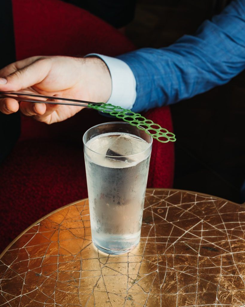 Bars In Kowloon: Top Spots For Drinks And Nightlife In Hong Kong