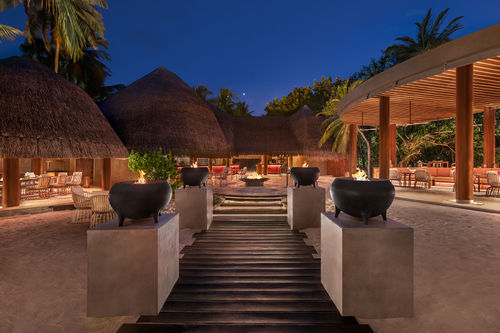 Discover All the Reasons That The Newly Transformed W Maldives Hits ...