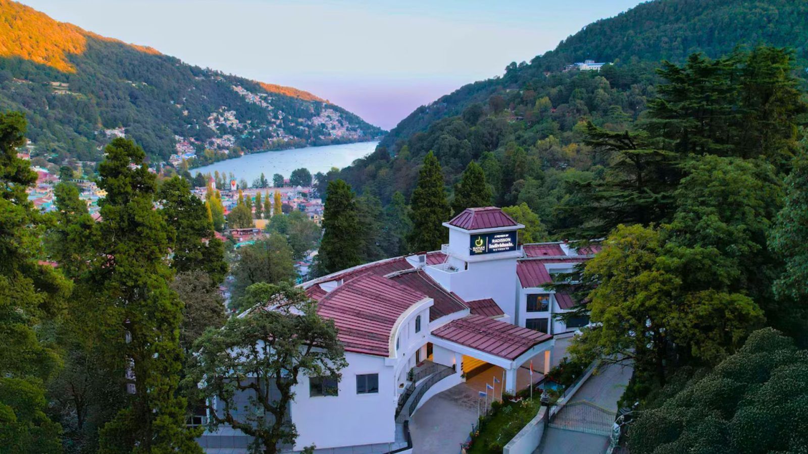 Top 7 Hotels And Resorts In Nainital To Book In The ‘Jewel of Kumaon’