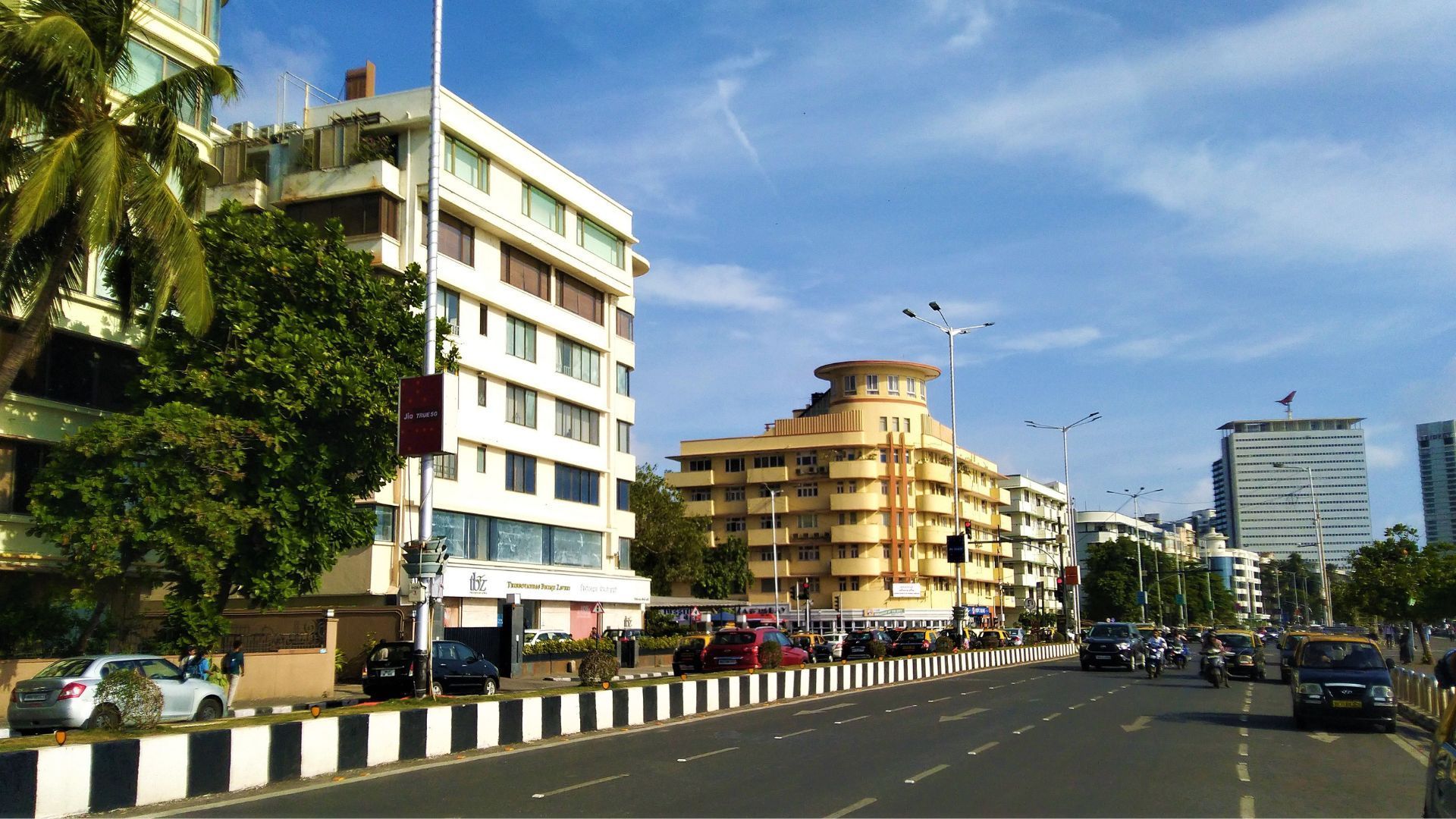Art Deco In Mumbai: A Guide To The City’s Most Iconic Heritage Buildings