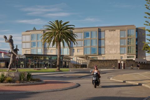 T+L Review: Garde Hotel, Fremantle