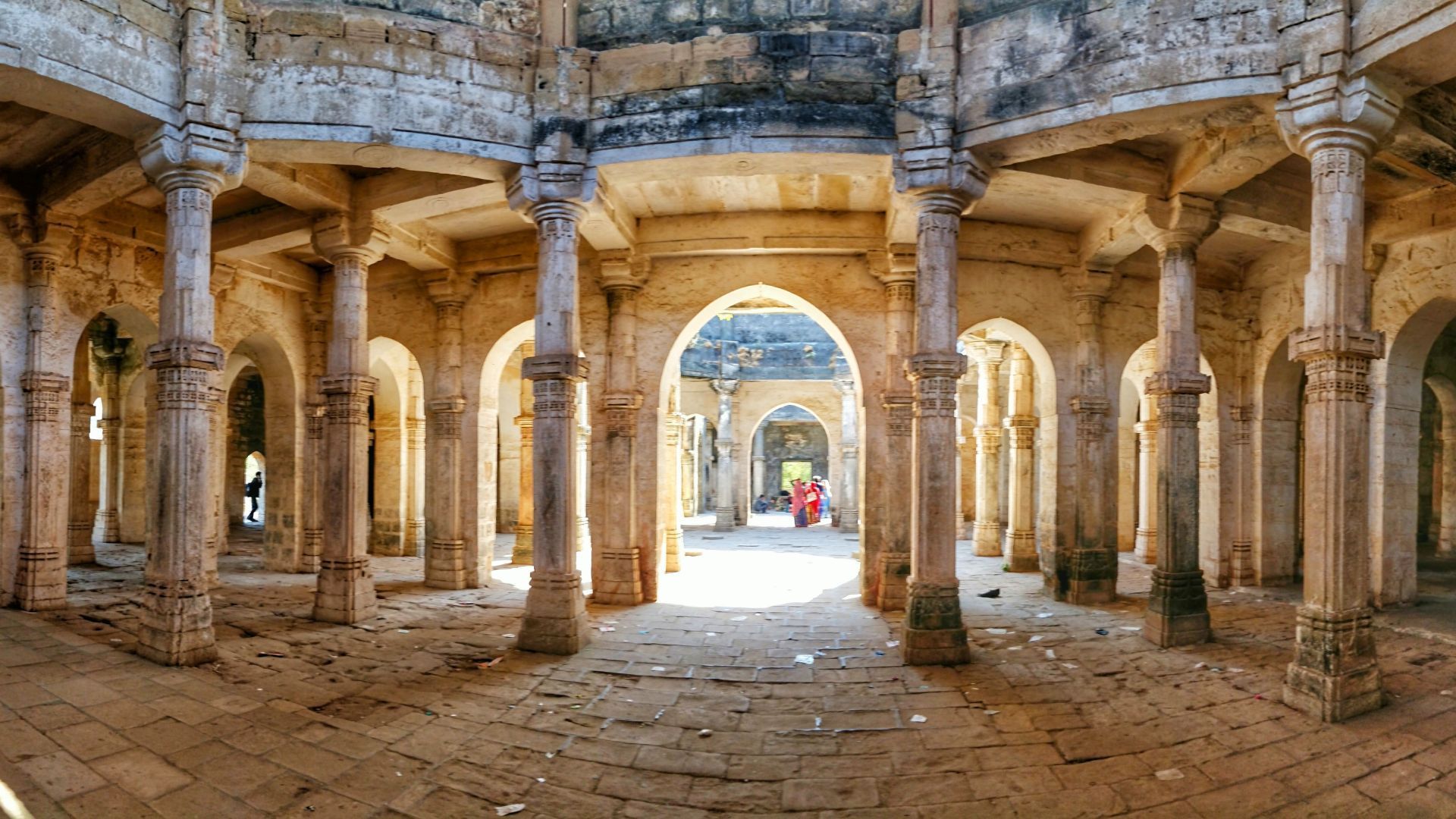 Saurashtra: Road-Tripping Through Heritage, Wildlife, And Coastline