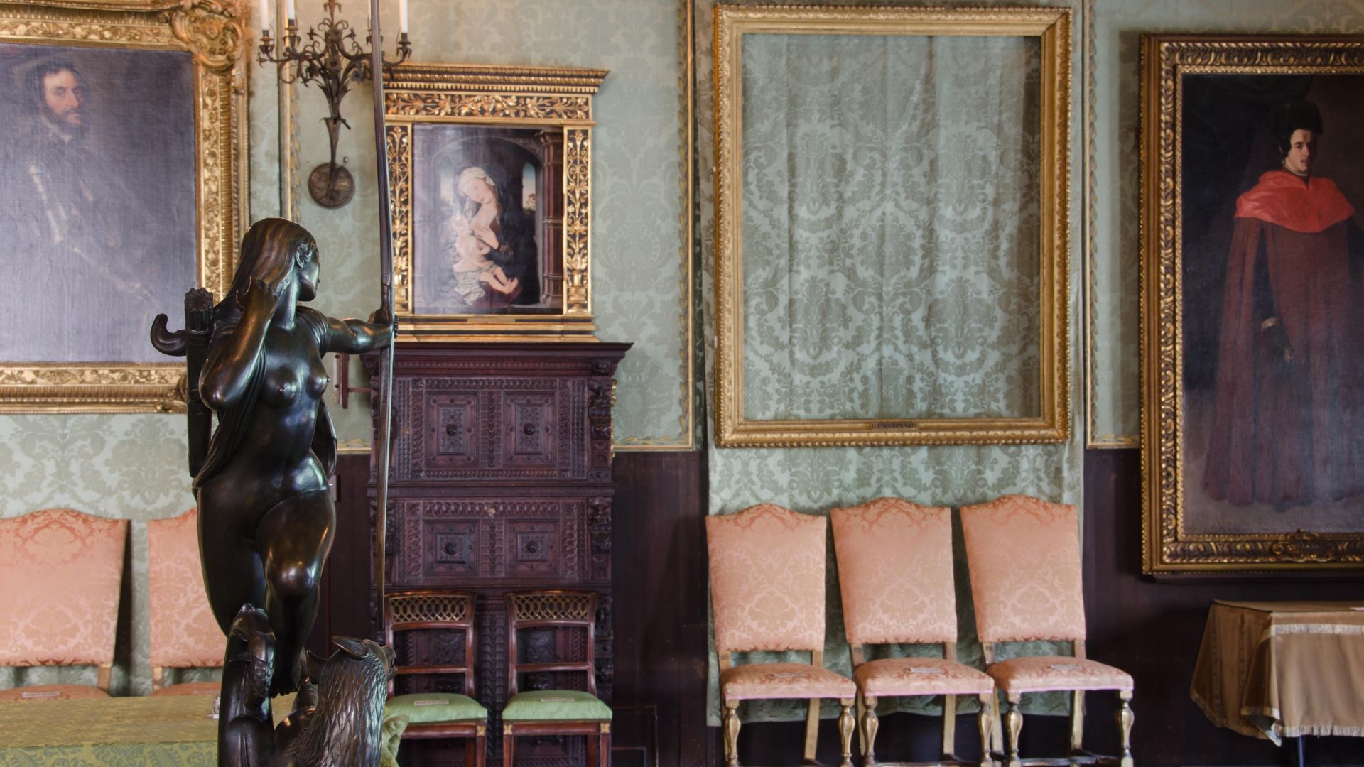 Some Of The Biggest Museum Heists Of All Time