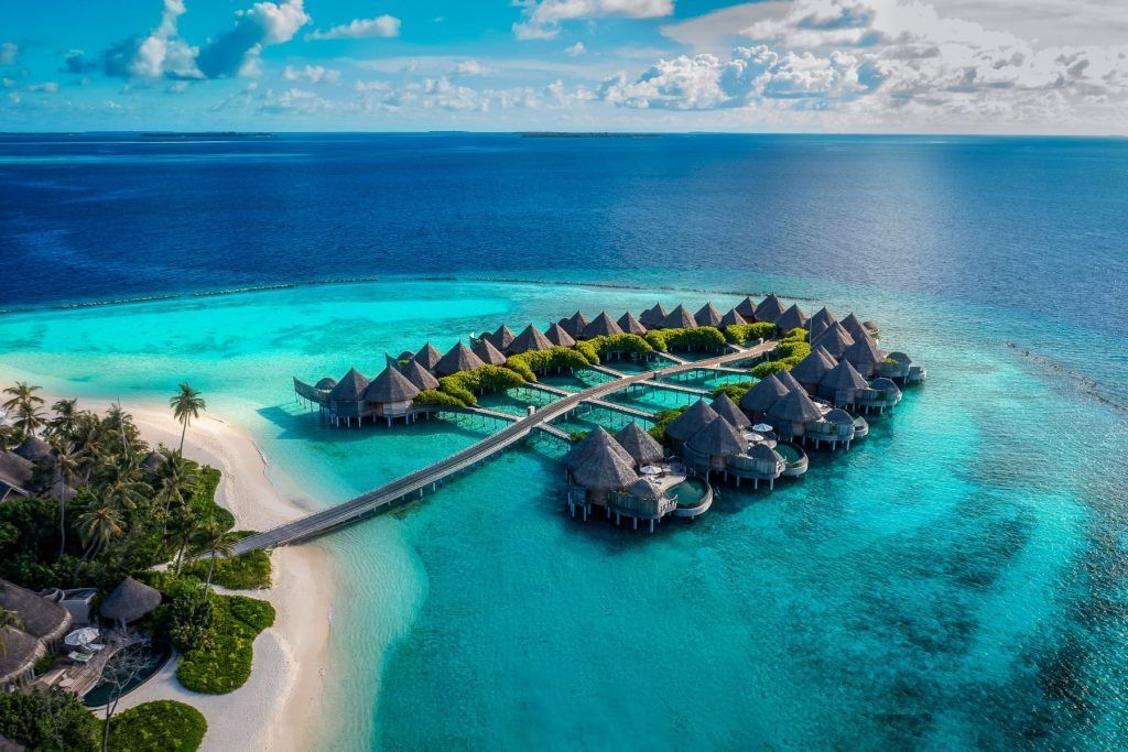 8 Unconventionally Gorgeous Maldives Resorts Made For Design Lovers