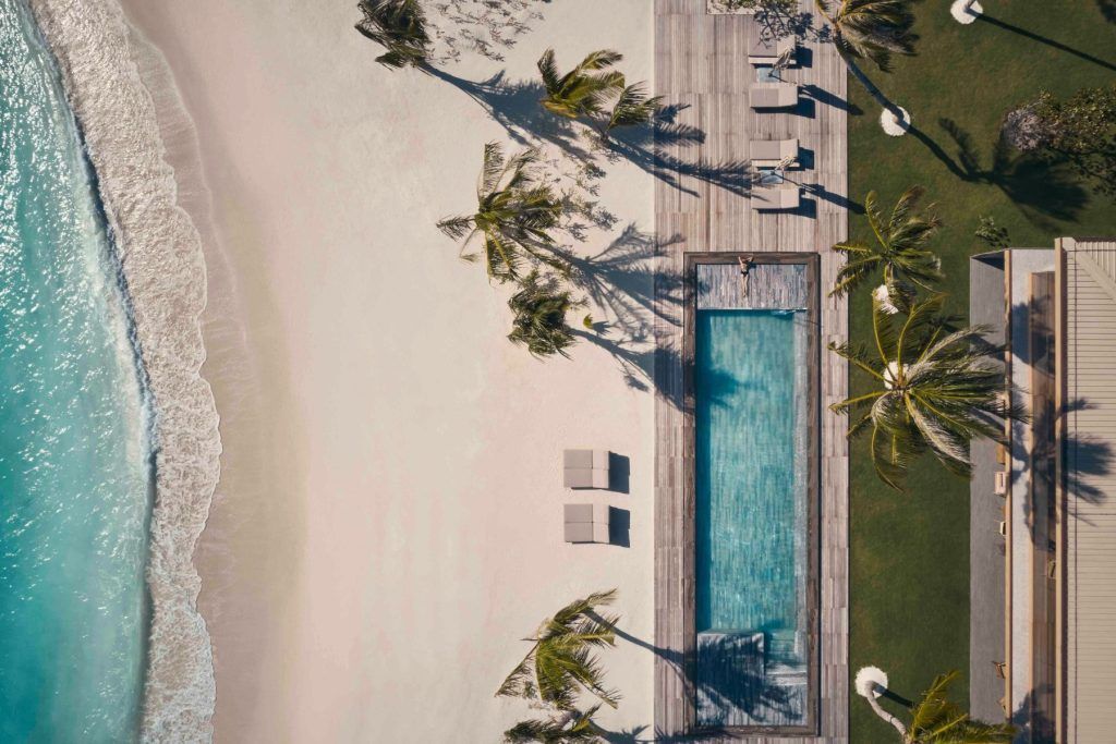 8 Unconventionally Gorgeous Maldives Resorts Made For Design Lovers
