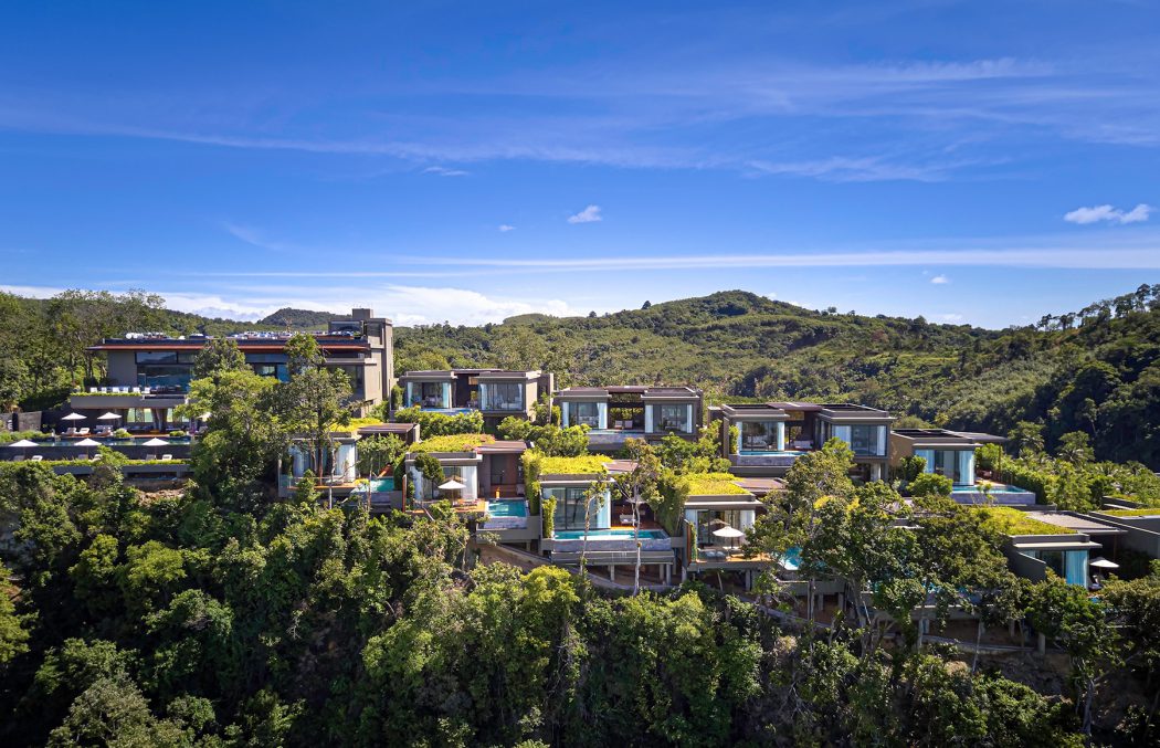 Review: V Villas Phuket, for Seafront Exclusivity