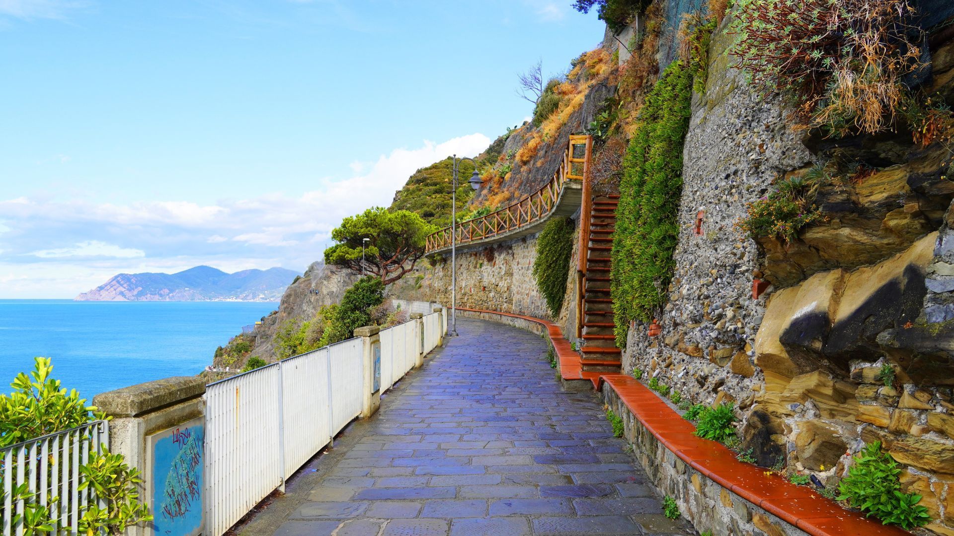 Path Of Love In Italy, Aka Via Dell'Amore, Open For Walks After 10 Years