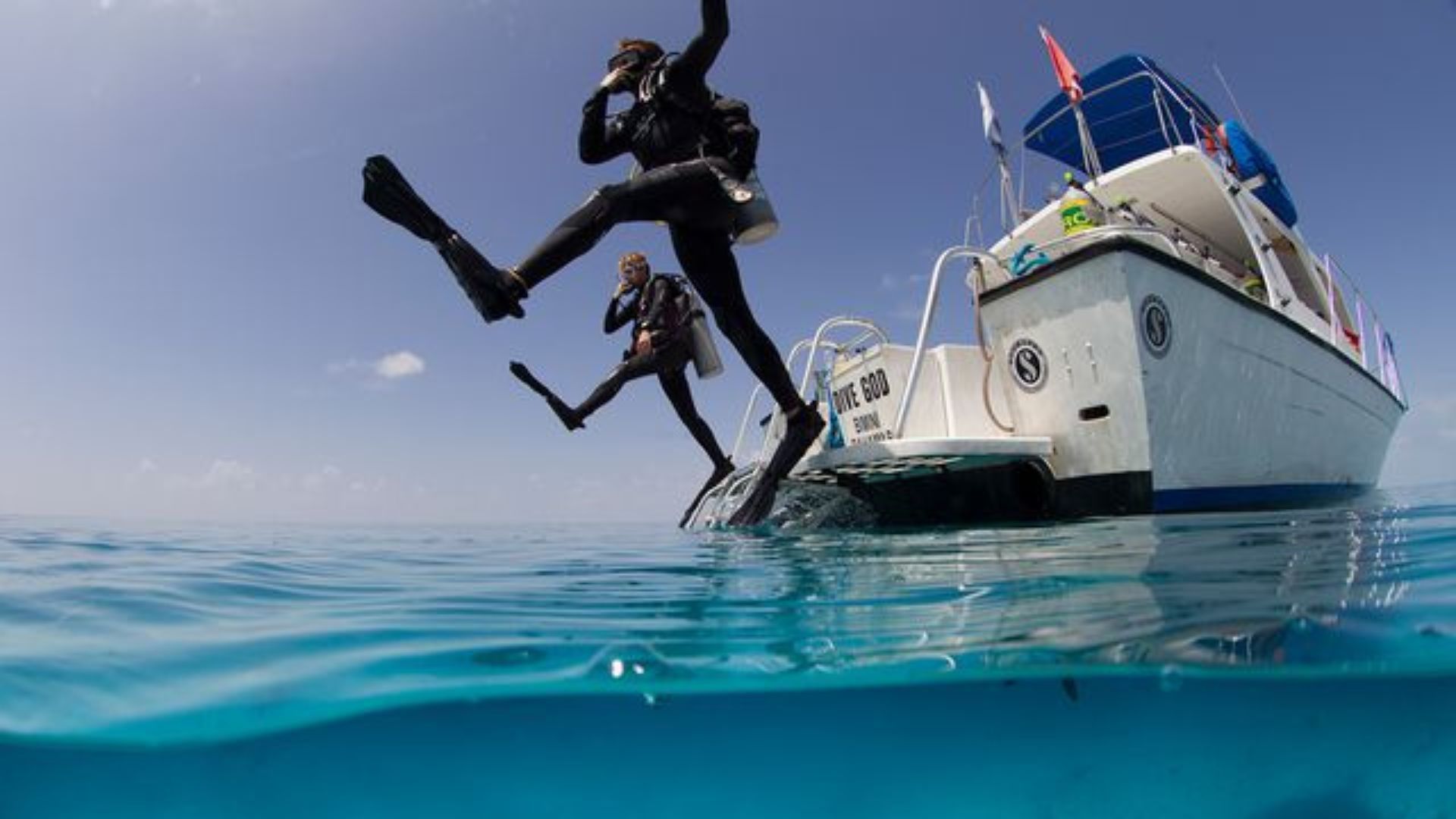 19 Destinations With the Best Scuba Diving in the World