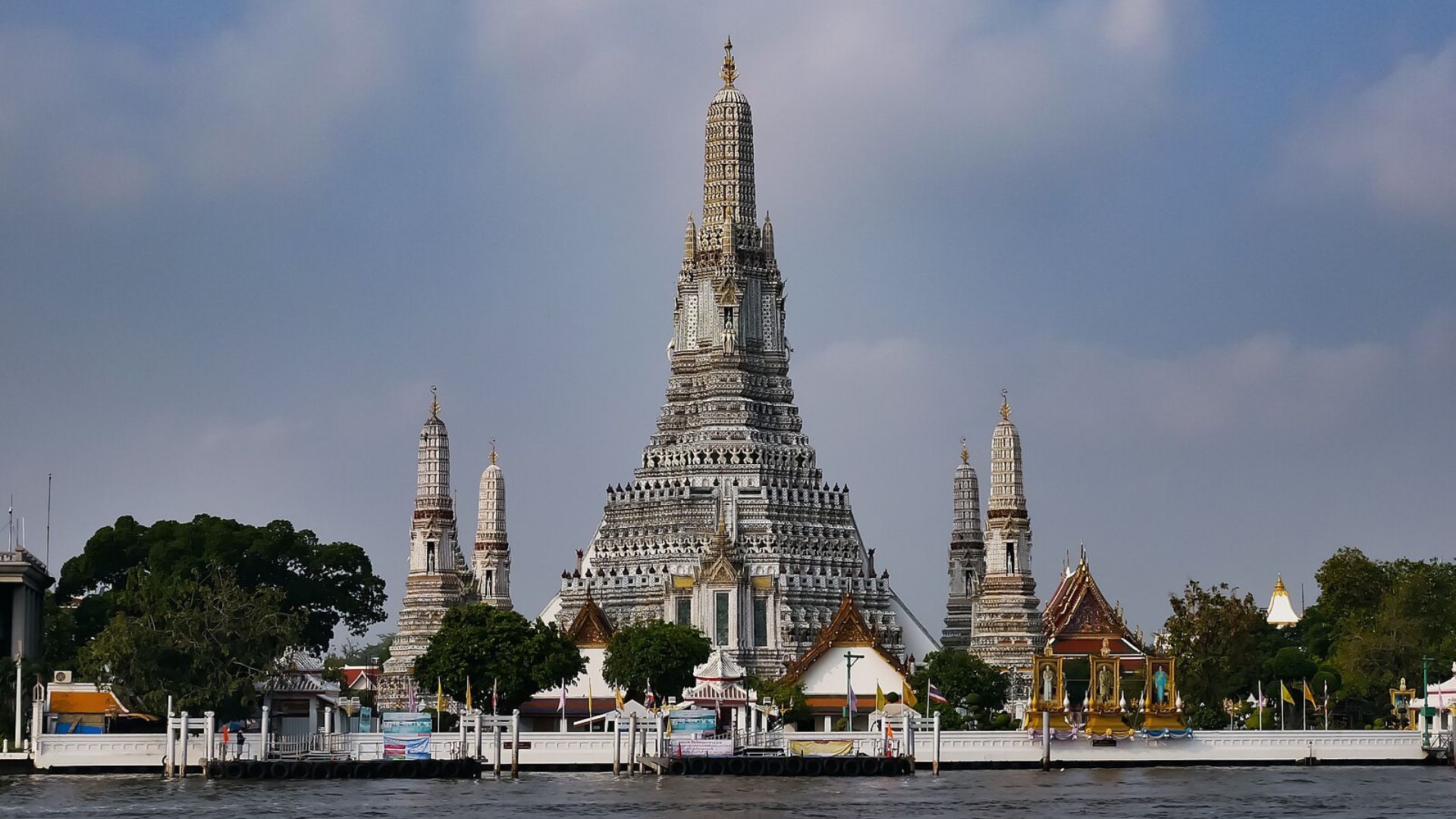 Famous Temples in Thailand - 10 Most Beautiful Temples Of Thailand